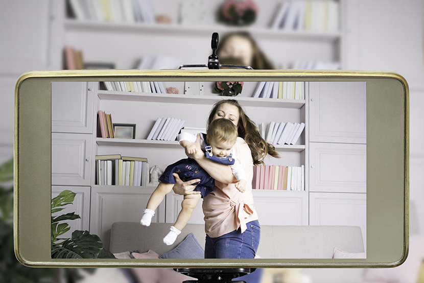 Digital mums : vois ma vie de maman ! - Agence Effinity